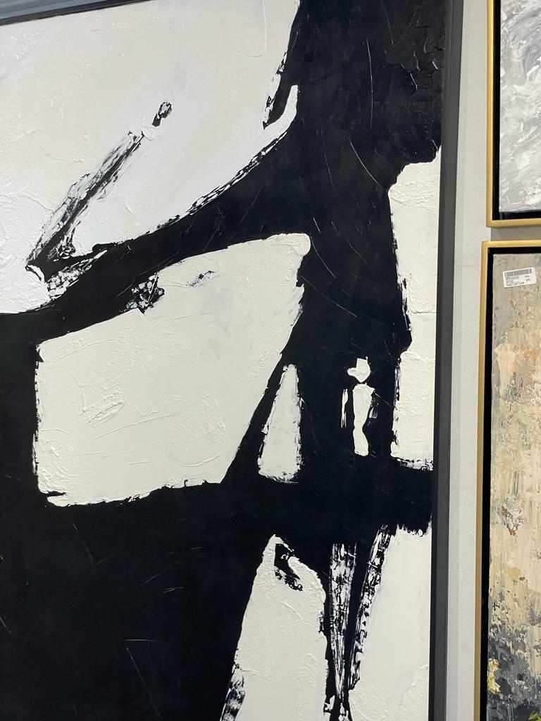 Bold Monochrome Flow – Modern Abstract Art - ARTIQUE Gallery